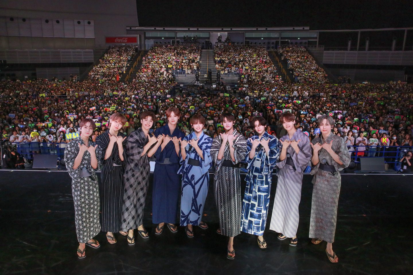 結成1周年を祝う『&TEAM 1st Anniversary [縁 DAY]』ライブレポート！今年11月に1st ALBUMの発売をサプライズ ...