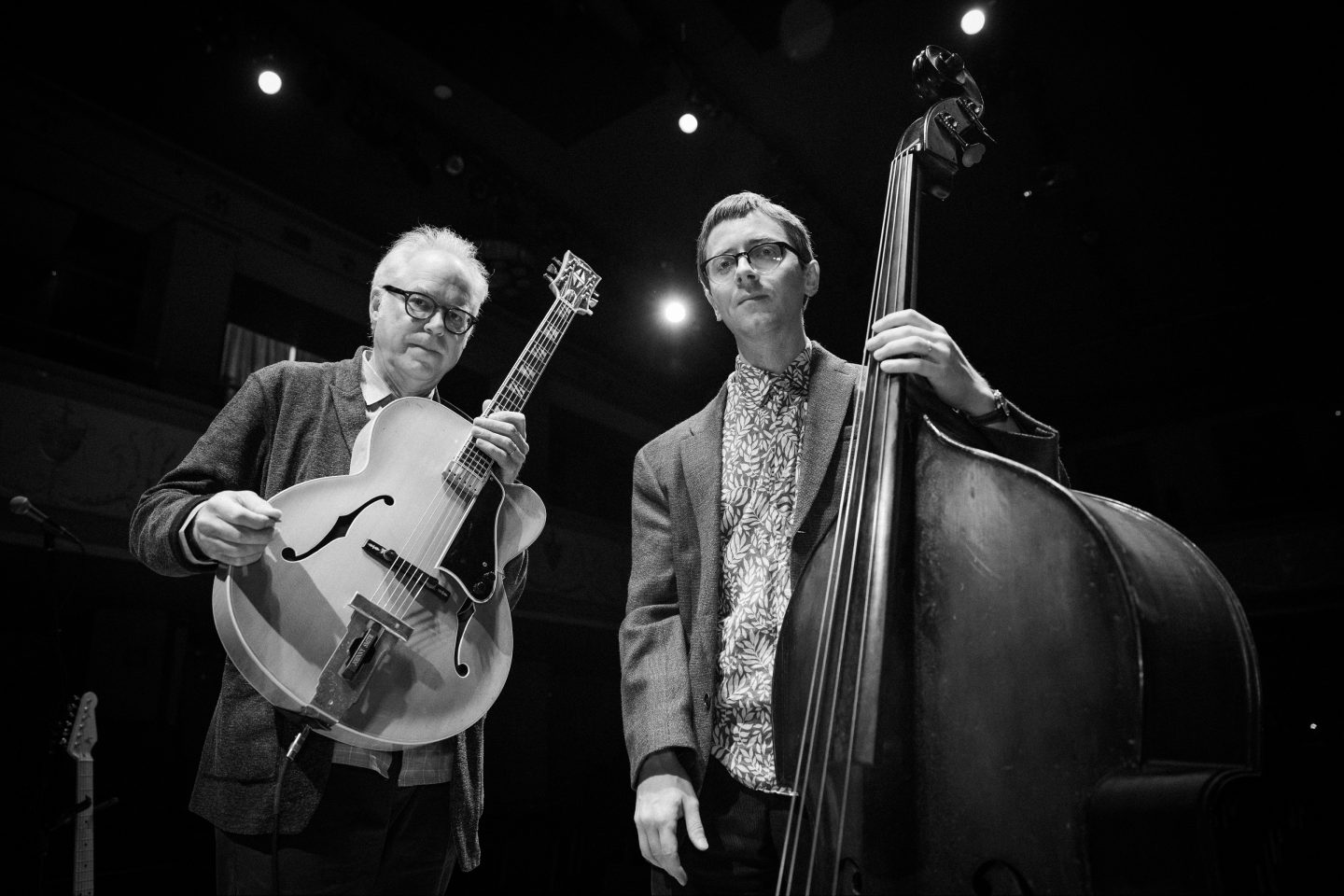 BIOGRAPHY - ビル・フリゼール、トーマス・モーガン - UNIVERSAL MUSIC JAPAN