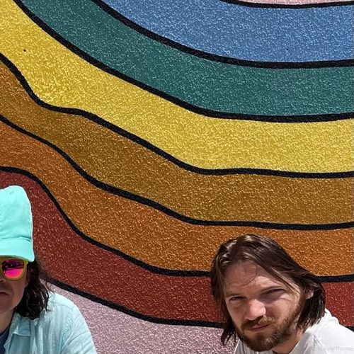 BIOGRAPHY - ブレイク・ミルズ - UNIVERSAL MUSIC JAPAN