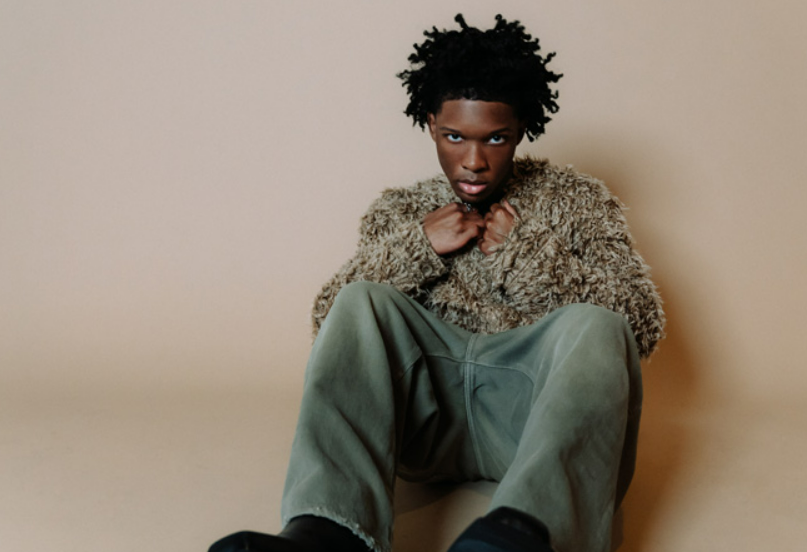 BARKSにて、オフィシャルインタビューが公開！ - デイヴィッド