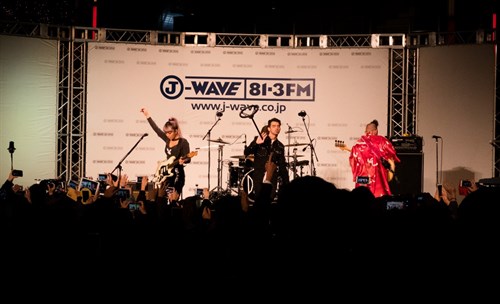 DNCE&渡部建が夢の共演！クリス・ペプラー、ジョン・カビラ、ハリー杉山、別所哲也、LiLiCoも出演！J-WAVE×DNCE「GOOD ...