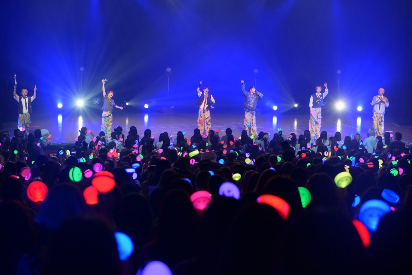 「2025 DXTEEN SUMMER PARTY 〜BOY MEETS LOVE in OSAKA〜」オフィシャルライブレポート - DXTEEN