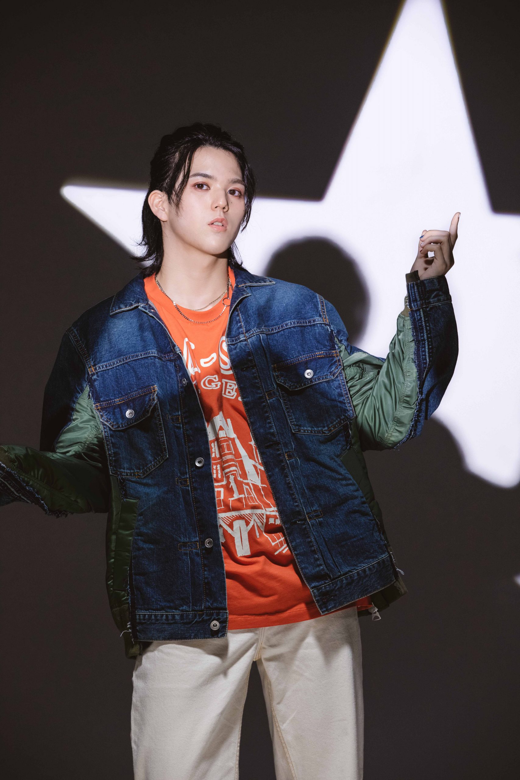 BIOGRAPHY - MAZZEL - UNIVERSAL MUSIC JAPAN