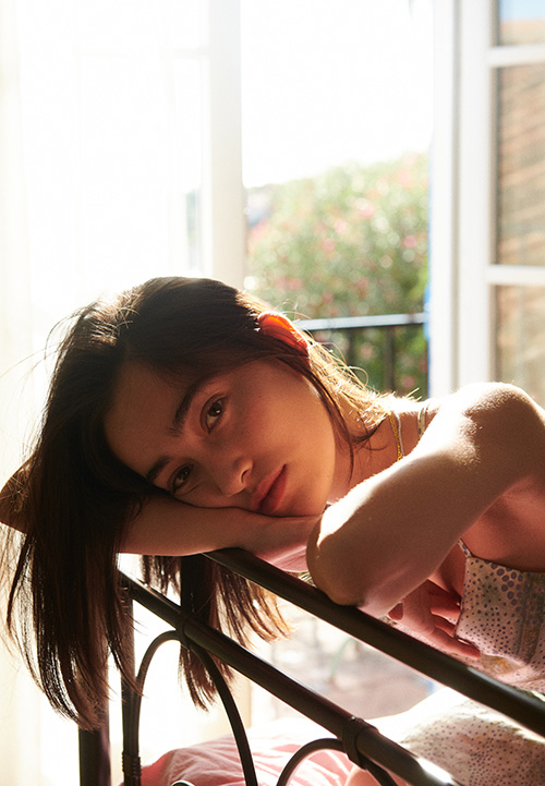 BIOGRAPHY - ミイナ・オカべ - UNIVERSAL MUSIC JAPAN