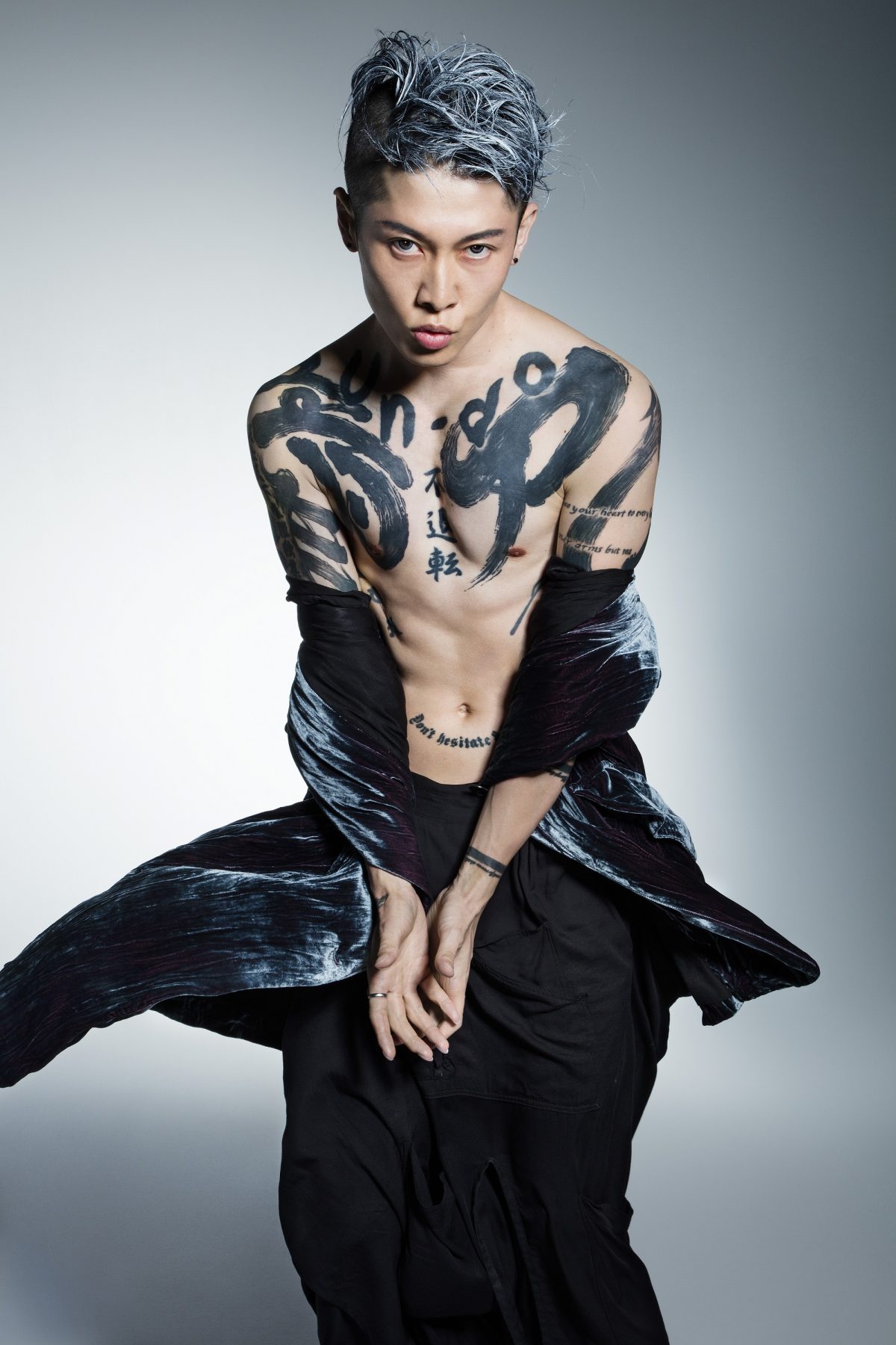 MIYAVI - UNIVERSAL MUSIC JAPAN