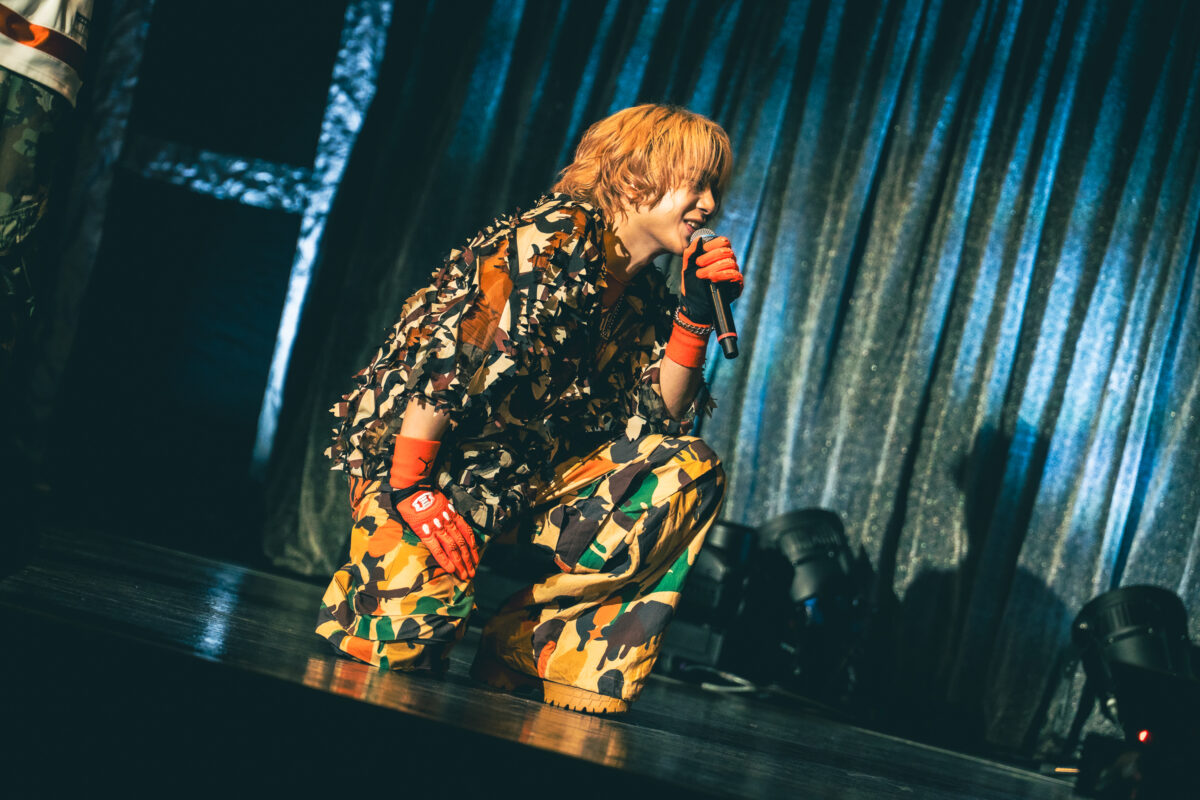 『OWV LIVE TOUR 25-26 VERSUS』 OWV VS QWV オフィシャルライブレポート - OWV