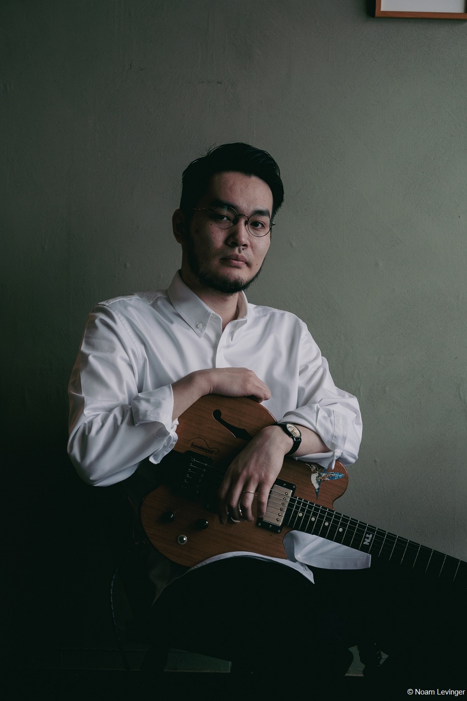 BIOGRAPHY - Taka Nawashiro - UNIVERSAL MUSIC JAPAN