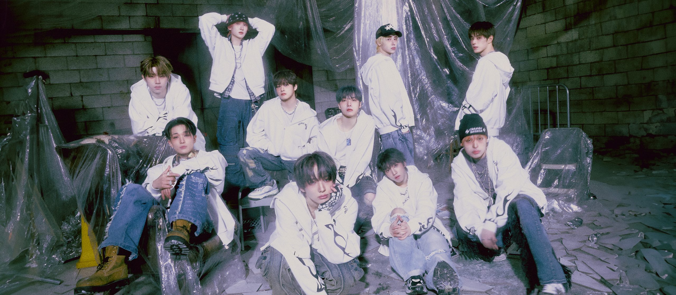 xikers 5TH MINI ALBUM 'HOUSE OF TRICKY : SPUR' Instagramストーリーズシェアキャンペーン ...